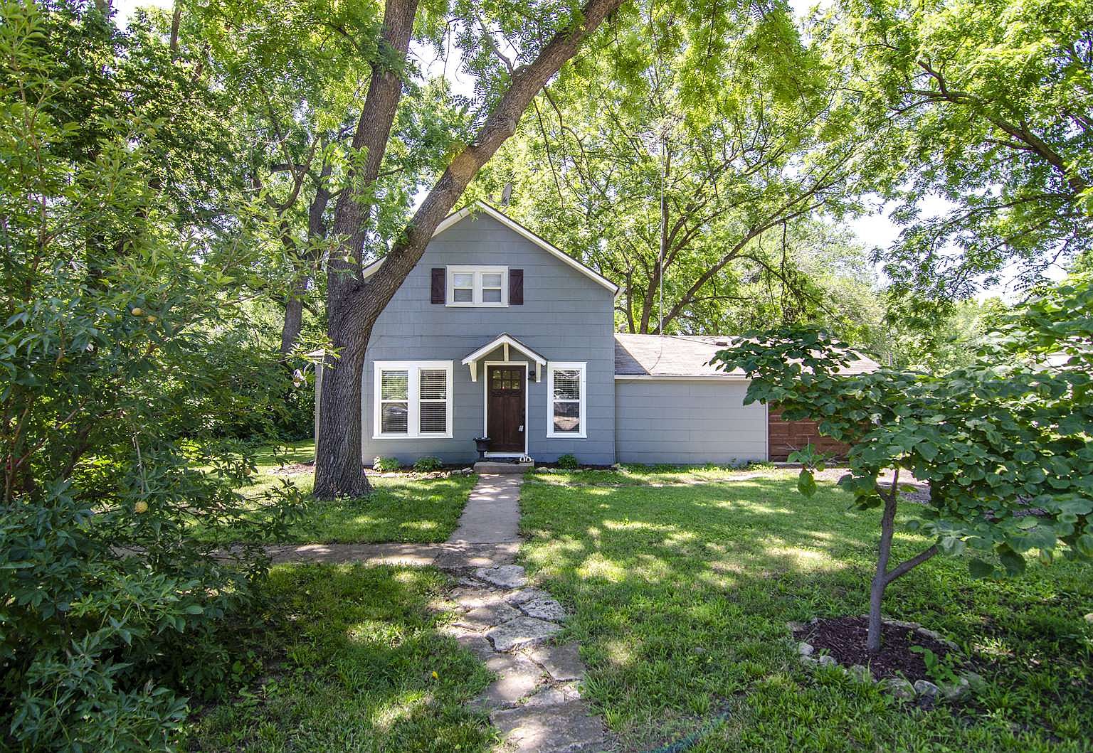 2997 Keats Ave, Manhattan, KS 66503 | Zillow