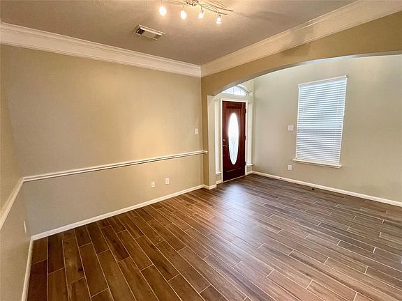 3651 Royal Royce Dr, Houston, TX 77042 | Zillow