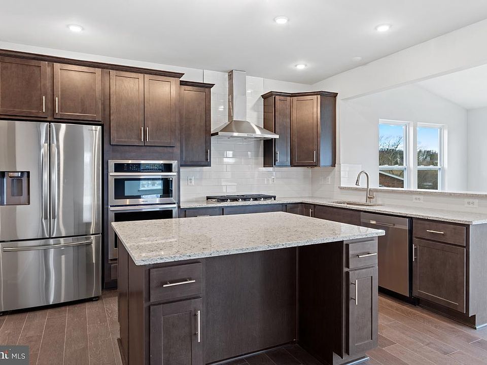 10471 Dowell Rd, Midland, VA 22728 | MLS #VAFQ2008462 | Zillow