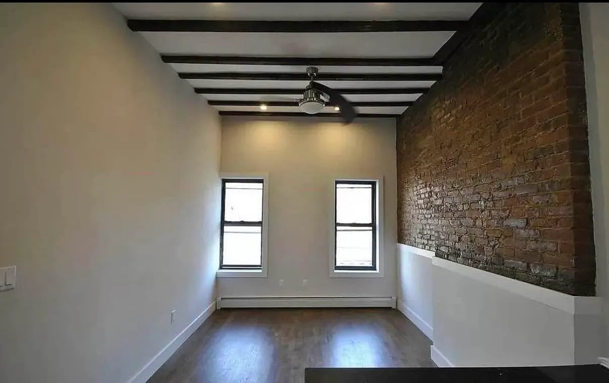 350 Broadway #1A in Williamsburg, Brooklyn | StreetEasy