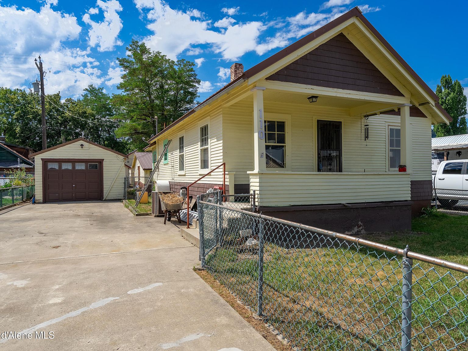 110 D St, Smelterville, ID 83868 | MLS #25-8563 | Zillow