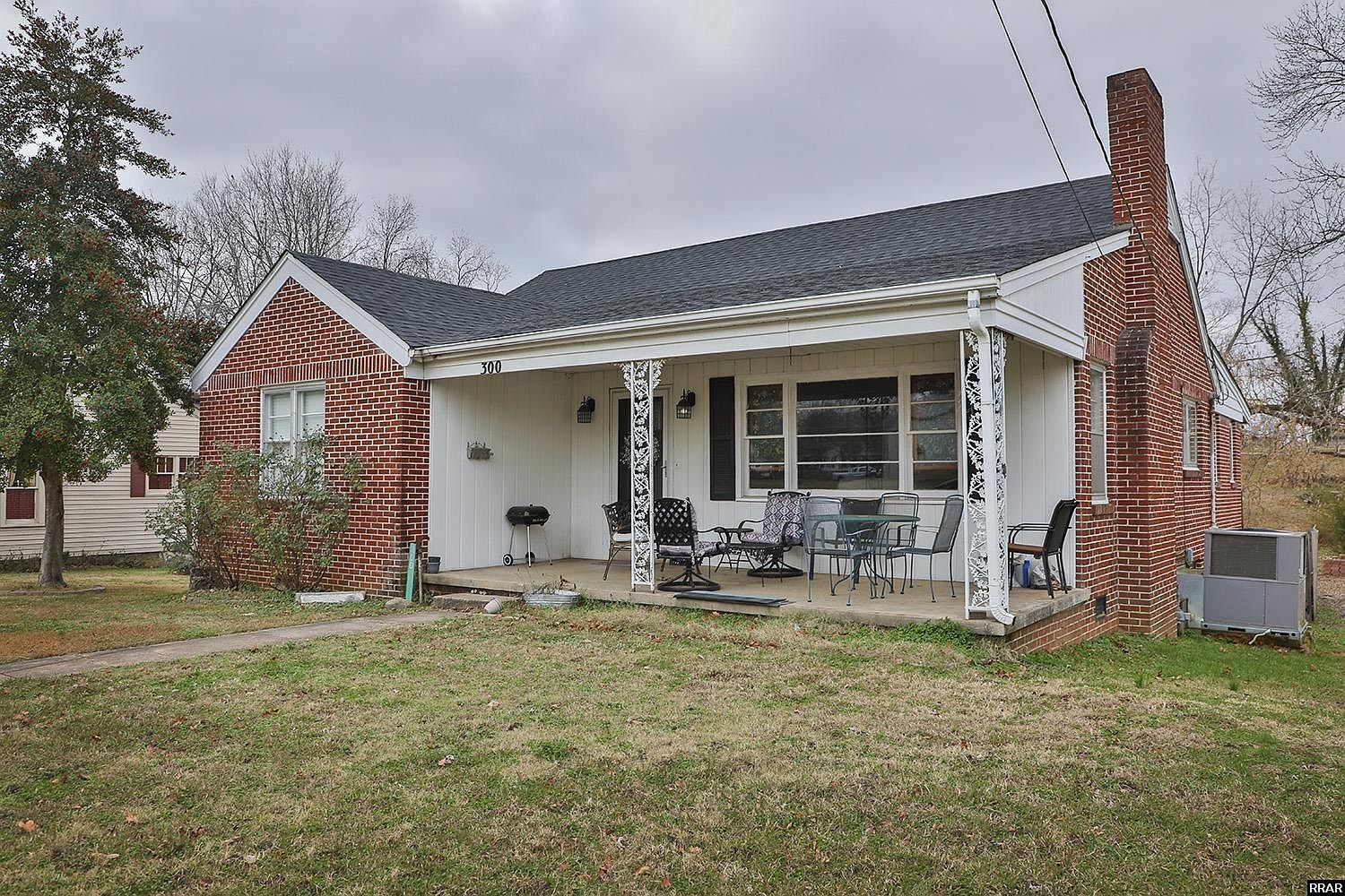 300 S Poplar St, Dresden, TN 38225 | MLS #44553 | Zillow