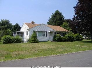 21 Gallivan Ln, Uncasville, CT 06382 | Zillow