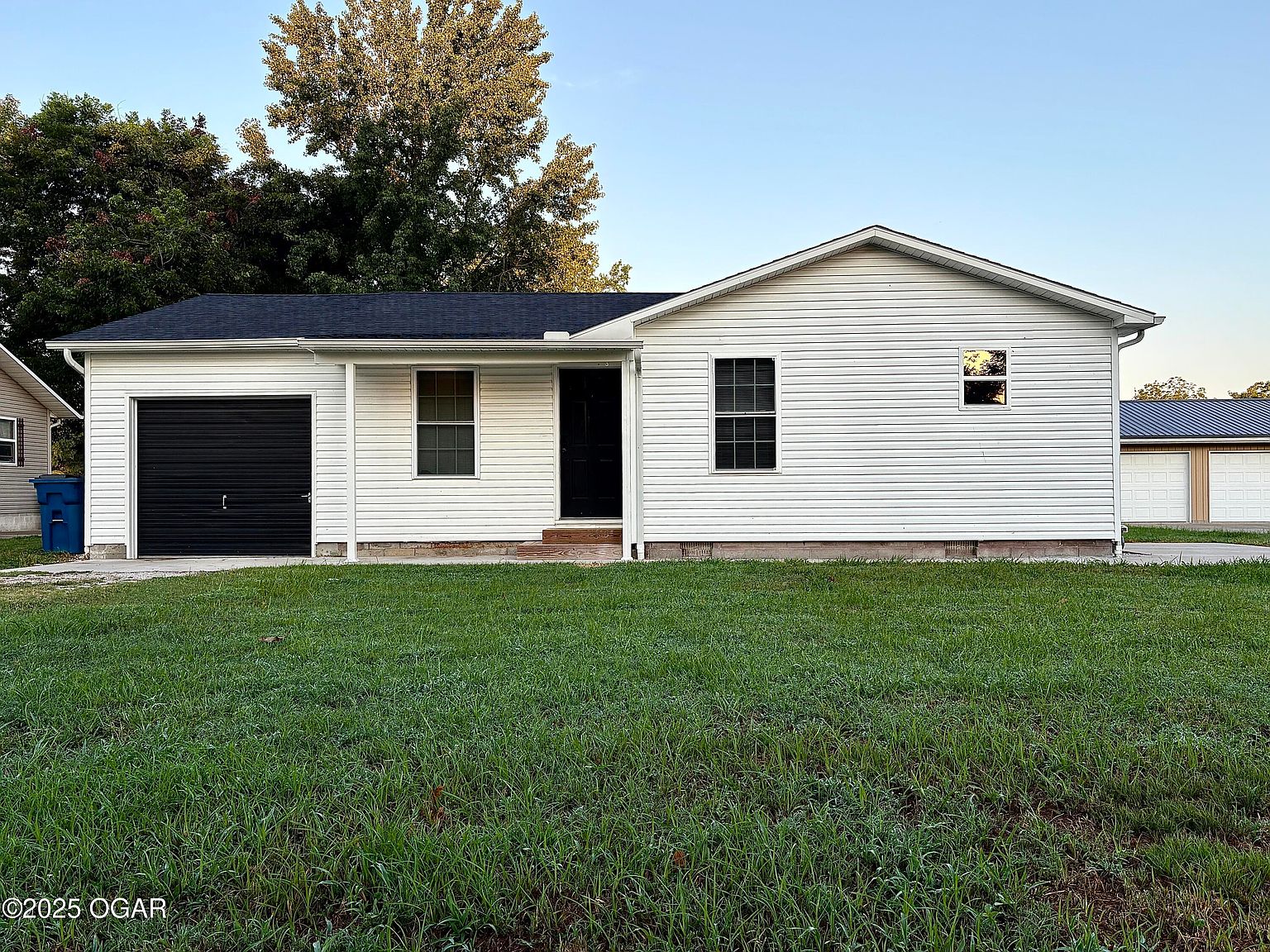 301 Mayo St, Lamar, MO 64759 | MLS #253576 | Zillow