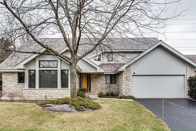 23 Rodeo Dr, Burr Ridge, IL 60527 | Zillow