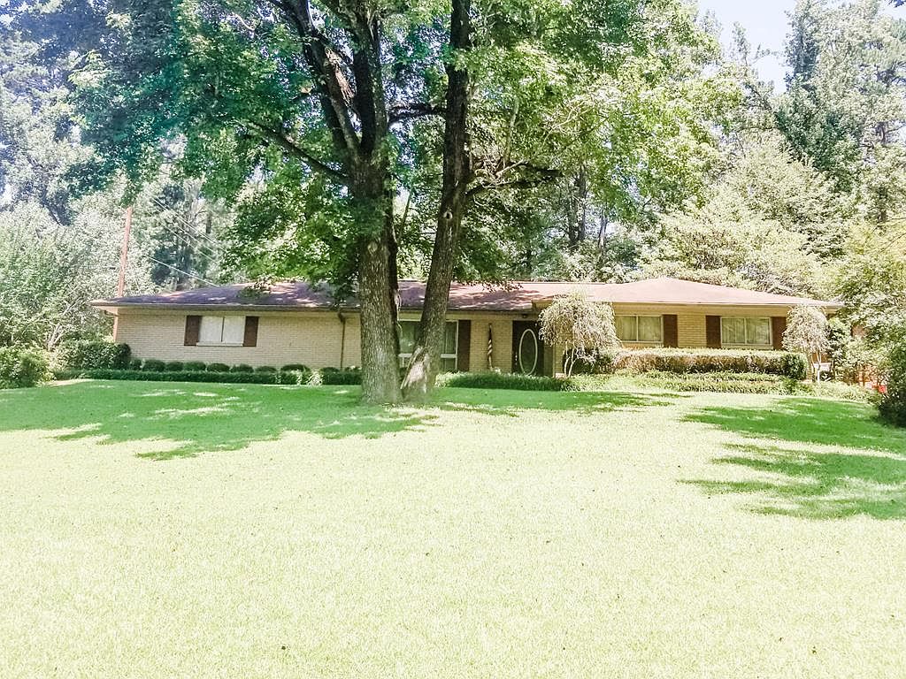130 Rochelle Dr, Calhoun City, MS 38916 | Zillow