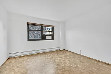 33-34 Crescent Street #6D in Astoria, Queens | StreetEasy