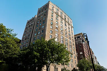160 Riverside Drive #2B in Upper West Side, Manhattan | StreetEasy