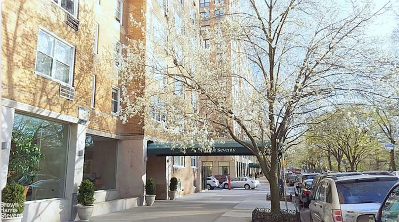 1270 5th Avenue #1T in Upper Carnegie Hill, Manhattan | StreetEasy