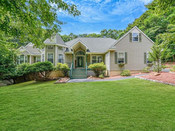 Wading River NY Real Estate - Wading River NY Homes For Sale | Zillow