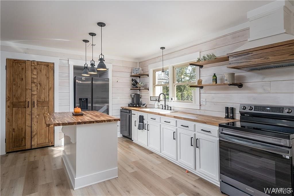 21023 Monroe Dunn Rd, Berry, AL 35546 | Zillow