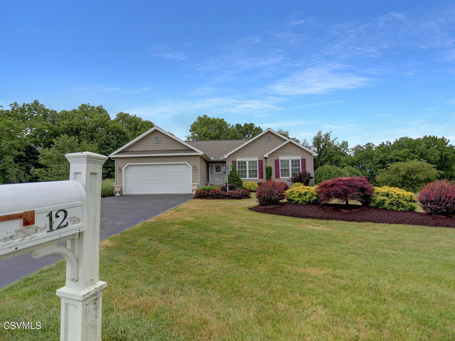 12 Ridgeview Ct, Milton, PA 17847 | MLS #20-94367 | Zillow