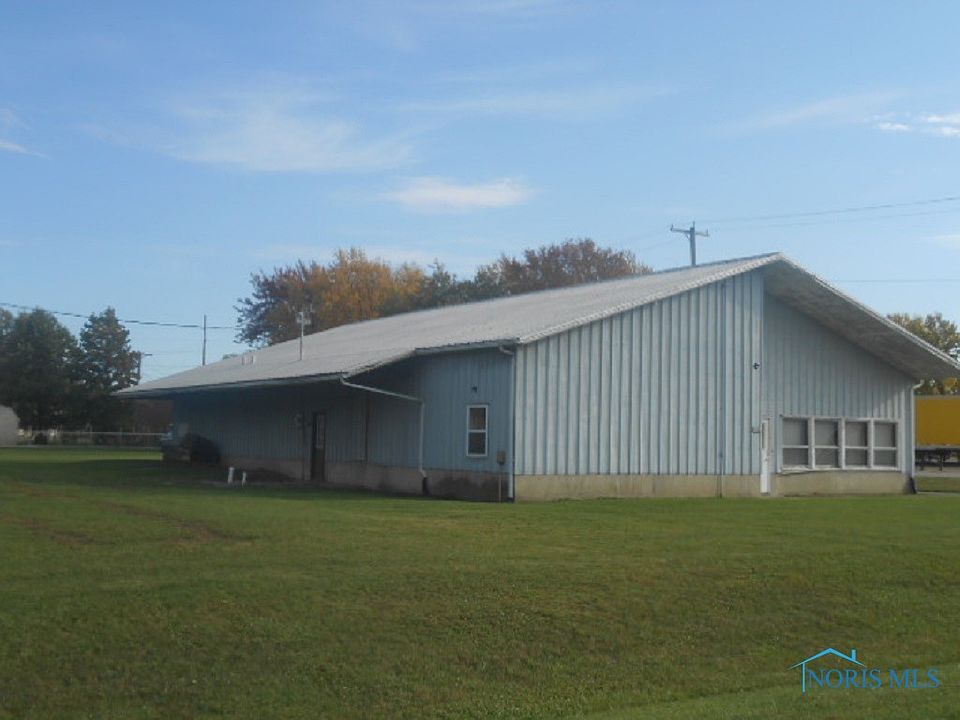 638 W Mulberry St, Deshler, OH 43516 | Zillow