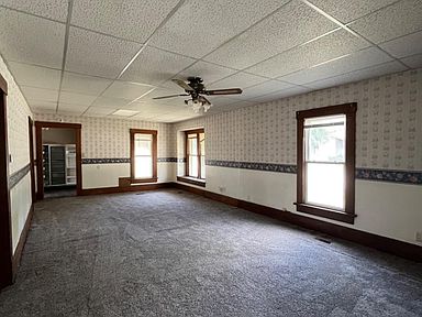 519 W 6th St, Kinsley, KS 67547 | Zillow