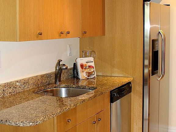 2287 Johnson Ave APT 9B, Bronx, NY 10463 | Zillow