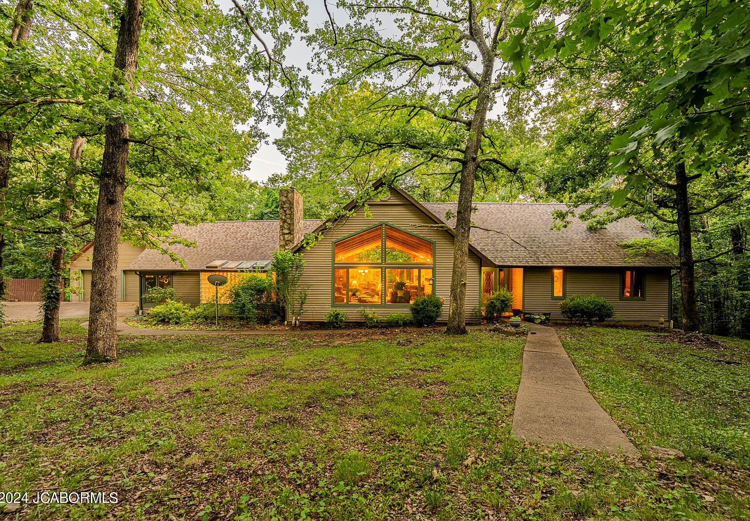 12247 Us Highway 63, Vienna, MO 65582 | Zillow