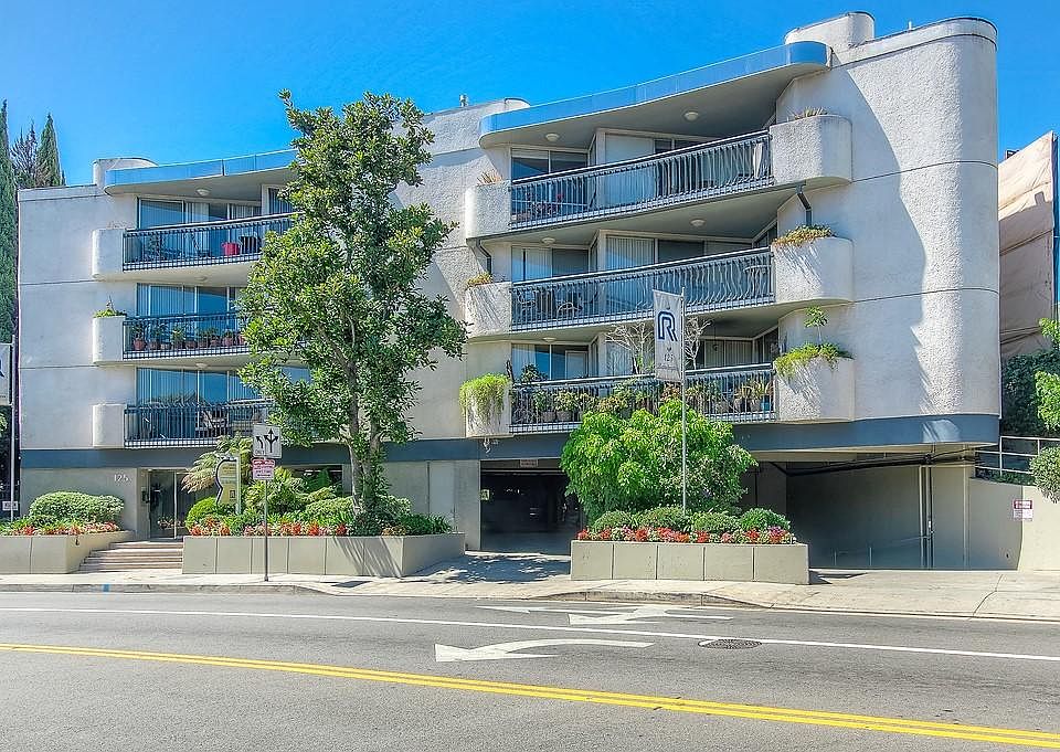 125 N Barrington Ave, Los Angeles, CA 90049 | Zillow
