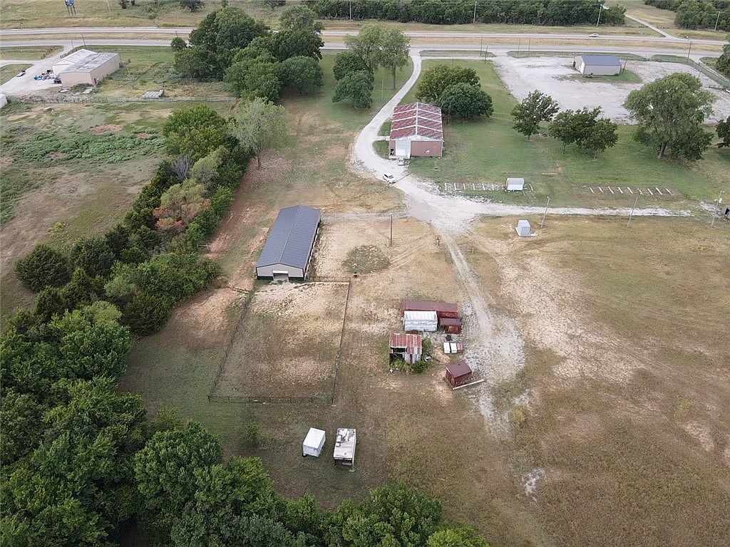 11672 N Highway 99, Seminole, OK 74868 | MLS #1075316 | Zillow