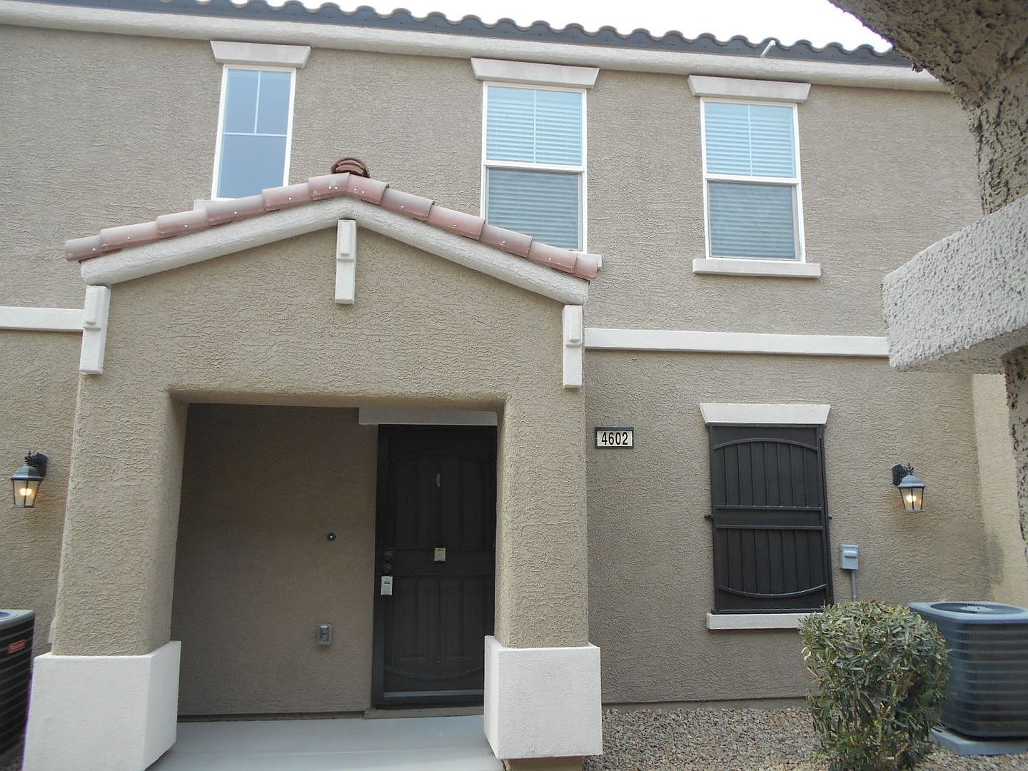 4602 Ingleton Cir, Sunrise Manor, NV 89115 | Zillow