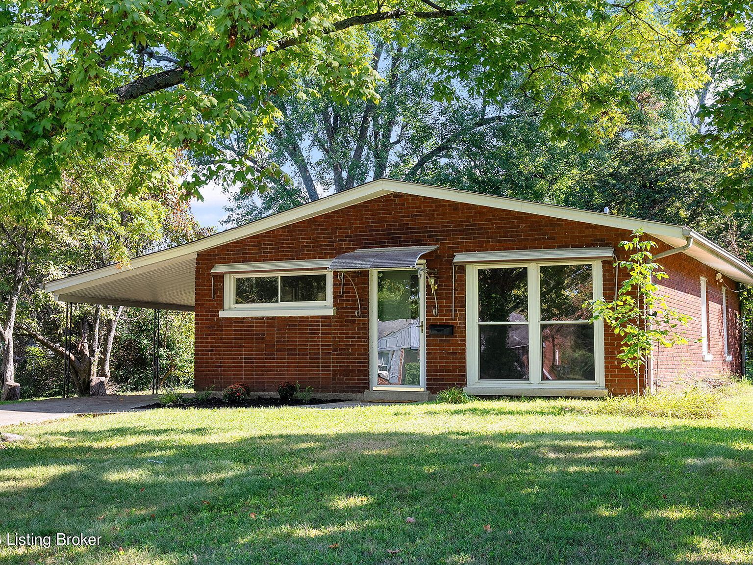 2101 Japonica Way, Briarwood, KY 40242 | MLS #1645352 | Zillow