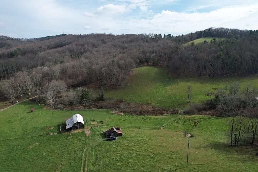 5549 Joy Ranch Rd, Woodlawn, VA 24381 | Zillow