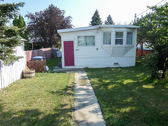 2437 Clapperton Ave, Merritt, BC V1K 1B3 | MLS #173700 | Zillow