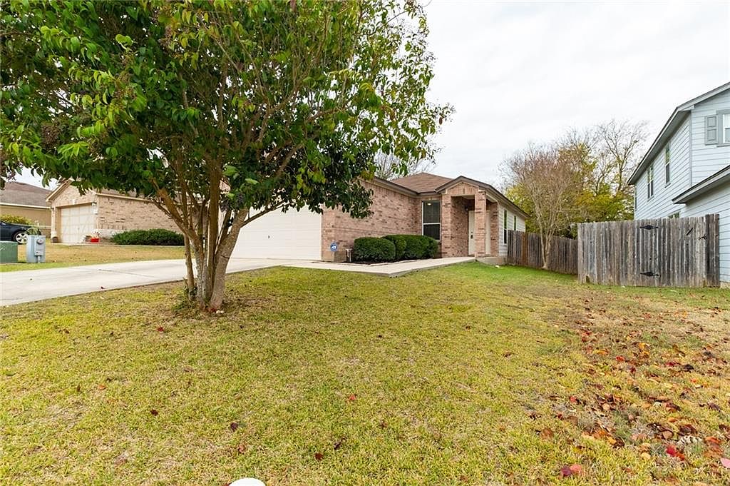 641 New Country Rd, Kyle, TX 78640 | Zillow