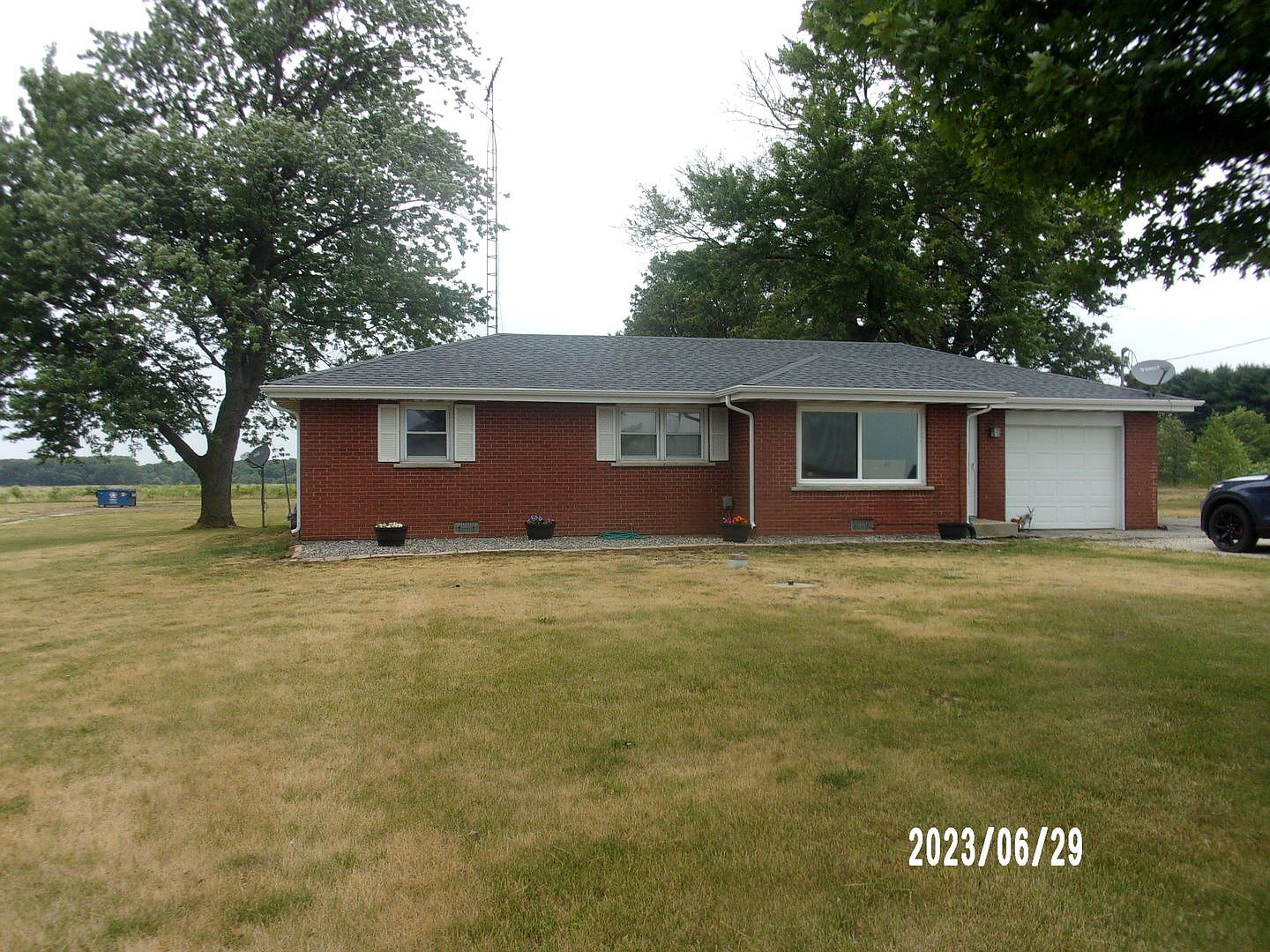 2474 E Us Highway 52, Donovan, IL 60931 | Zillow