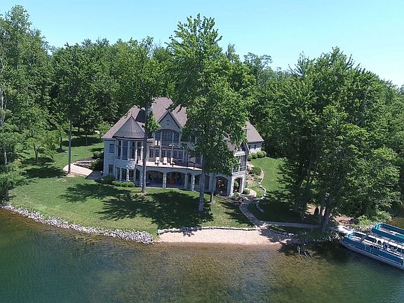 5865 W Carr Hill Rd, Columbus, IN 47201 | Zillow