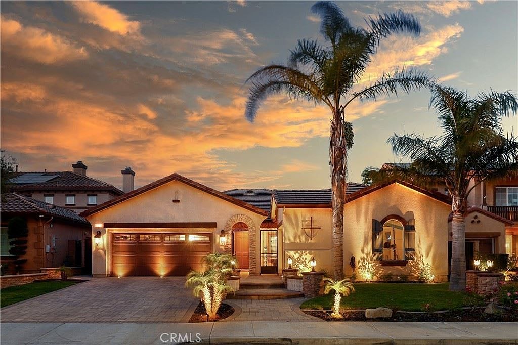 2571 Skytop Ct, Orange, CA 92867 | Zillow
