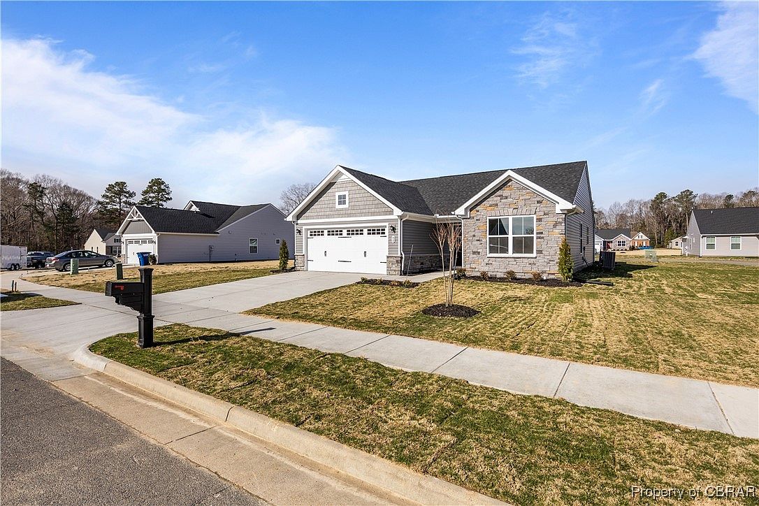 93 Grace Hill Cir, Kilmarnock, VA 22482 | Zillow