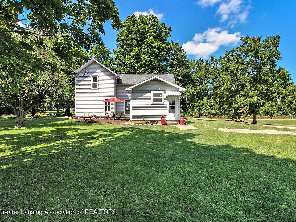 7626 E Tupper Lake Rd, Sunfield, MI 48890 | Zillow