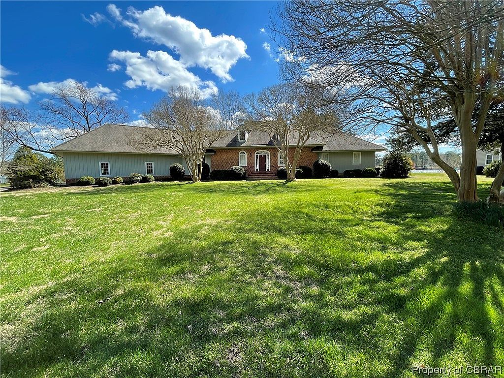 78 Light Keeper Ln, Hallieford, VA 23068 | Zillow