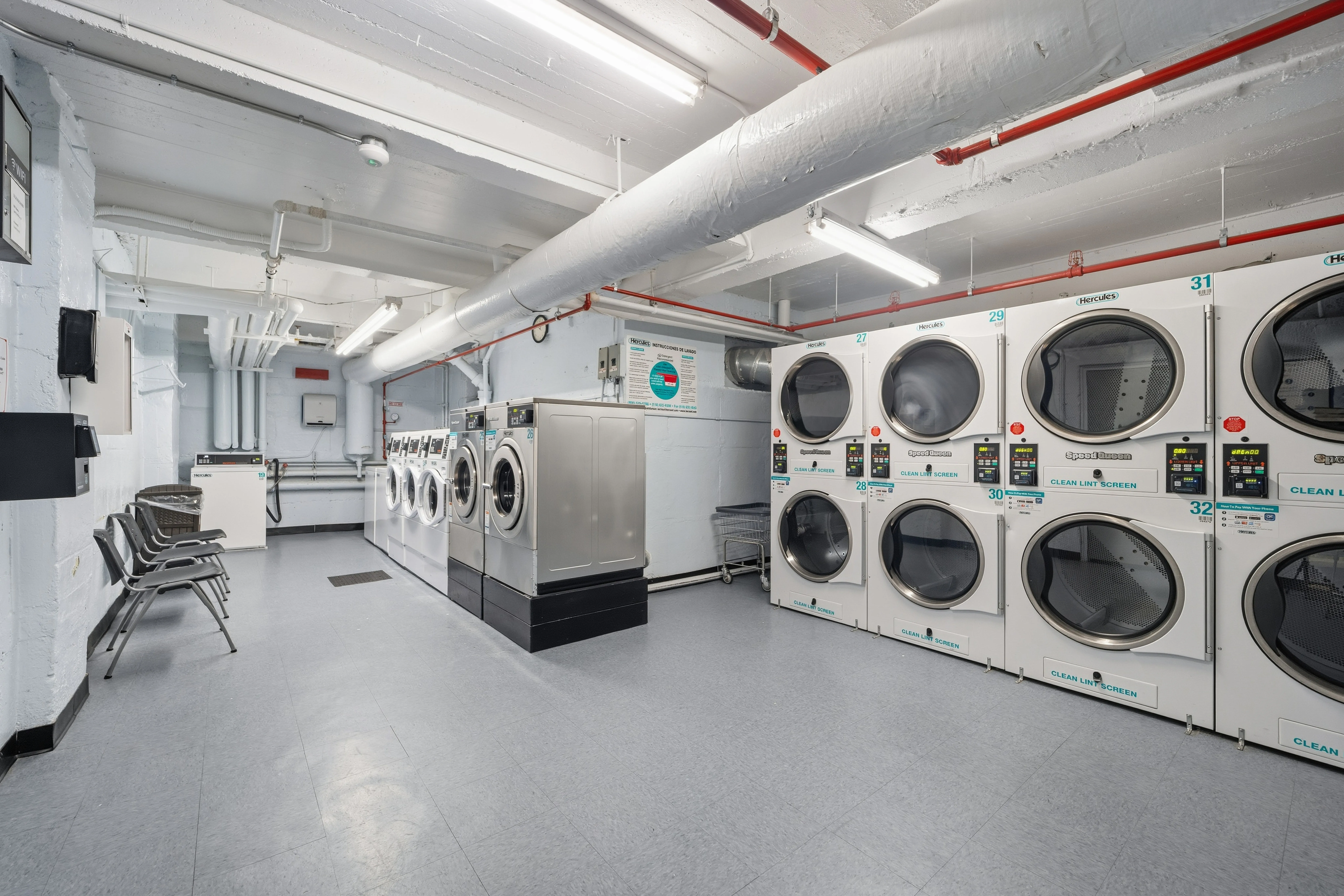 226-26 Union Tnpk #1R in Oakland Gardens, Queens | StreetEasy