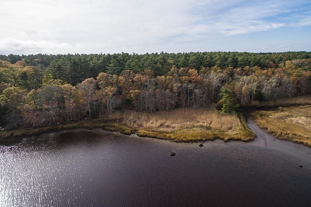 28 Wareham Rd, Marion, MA 02738 | Zillow