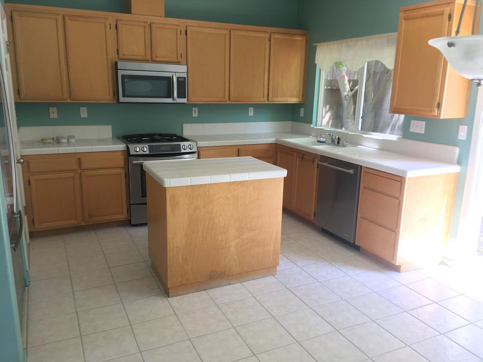 (Undisclosed Address), Santa Rosa, CA 95409 | Zillow