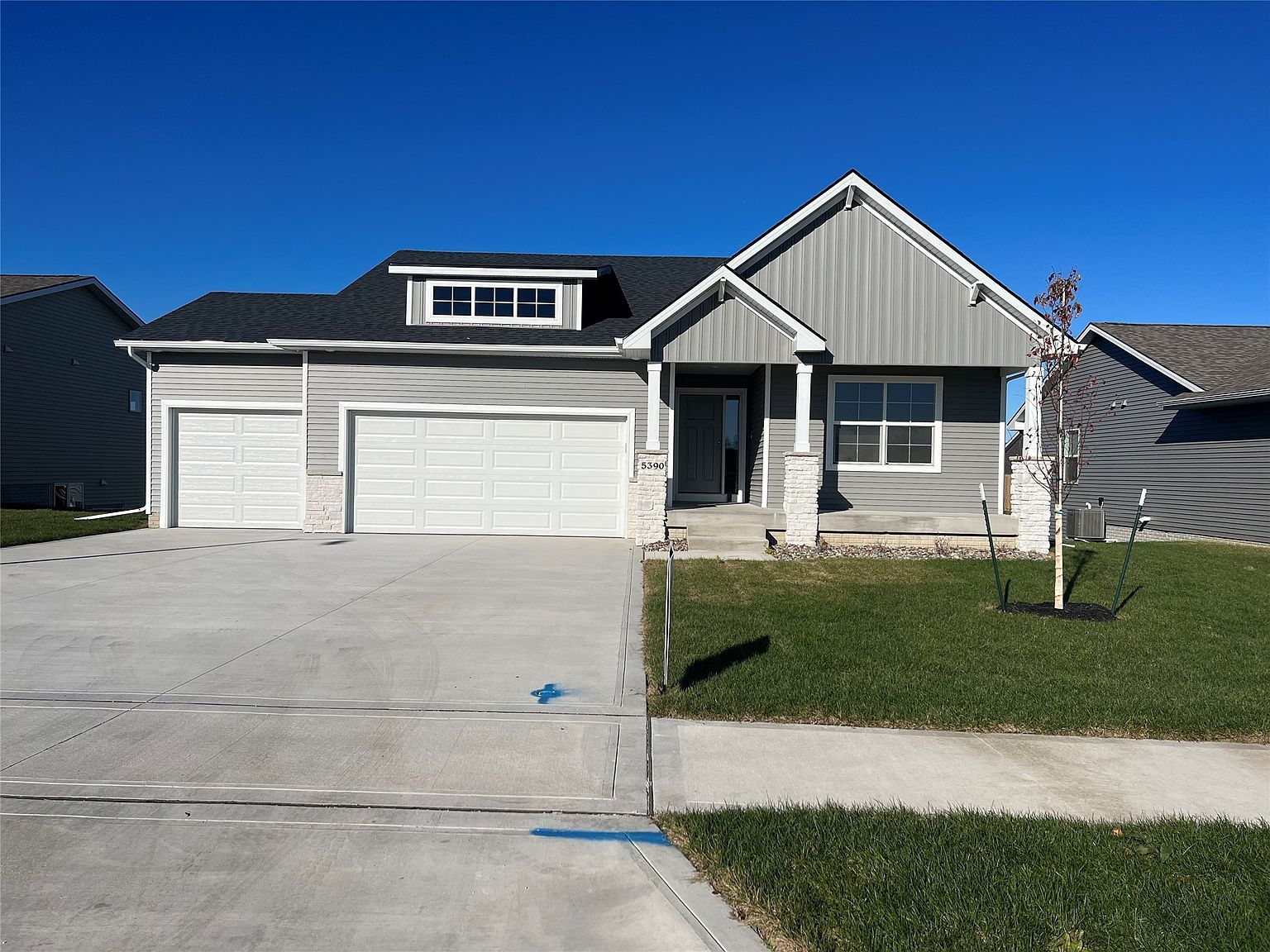 5390 Leyden Ave, Des Moines, IA 50317 | Zillow