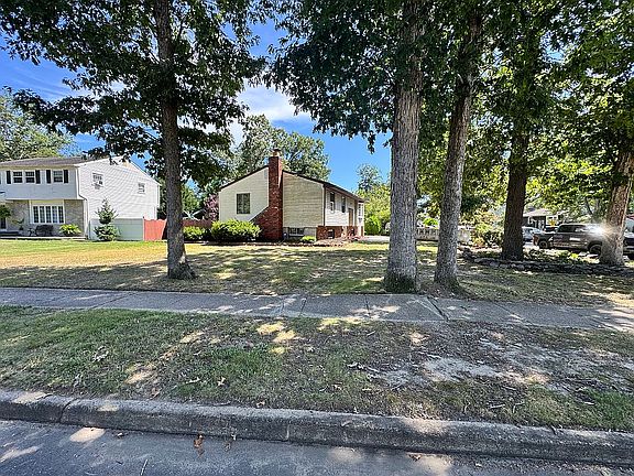 1602 Pin Oak Rd, Williamstown, NJ 08094 | Zillow