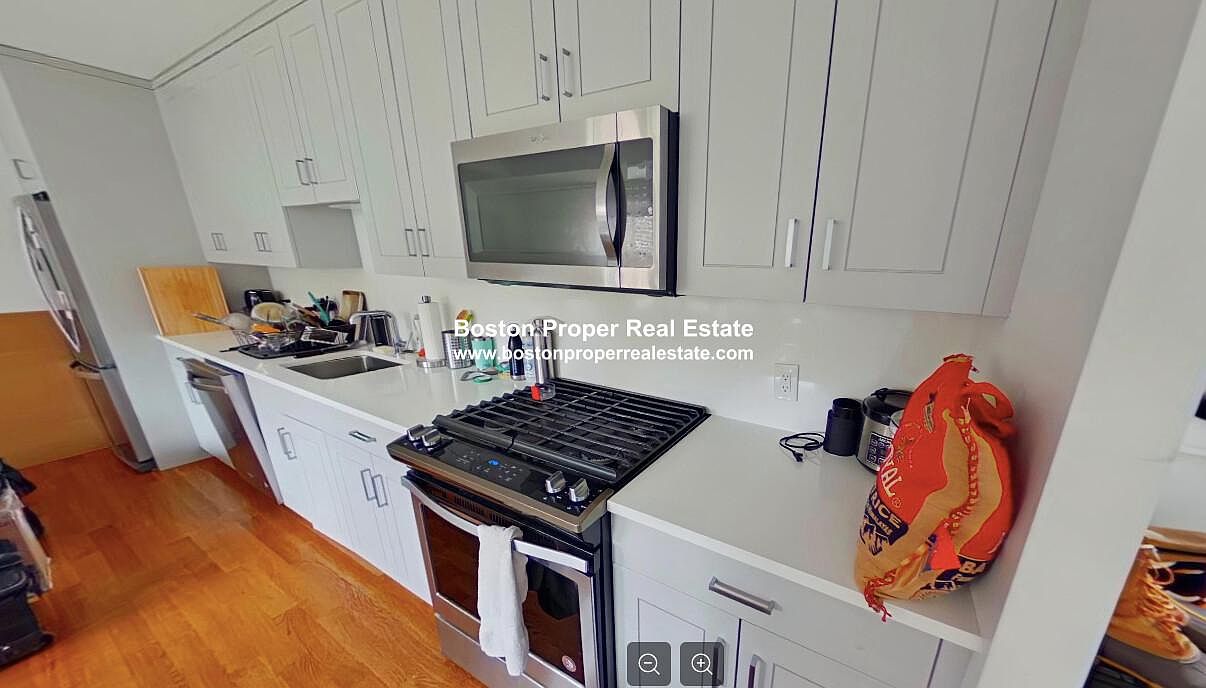 11 Temple St #8T, Boston, MA 02114 | Zillow