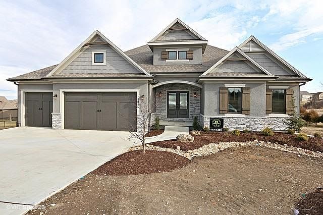 225 SW Roosevelt Ridge Ct, Lees Summit, MO 64081 | Zillow