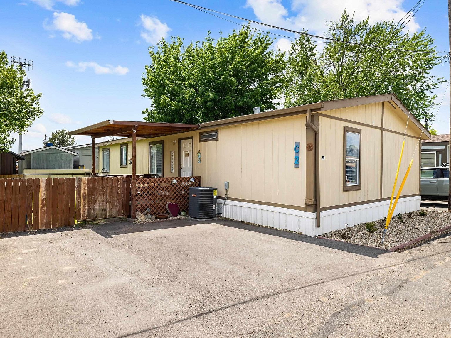 1951 N Hampton Rd TRAILER C2, Boise, ID 83704 | Zillow