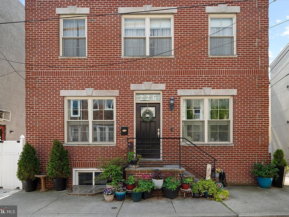 226 Ellsworth St, Philadelphia, PA 19147 | Zillow