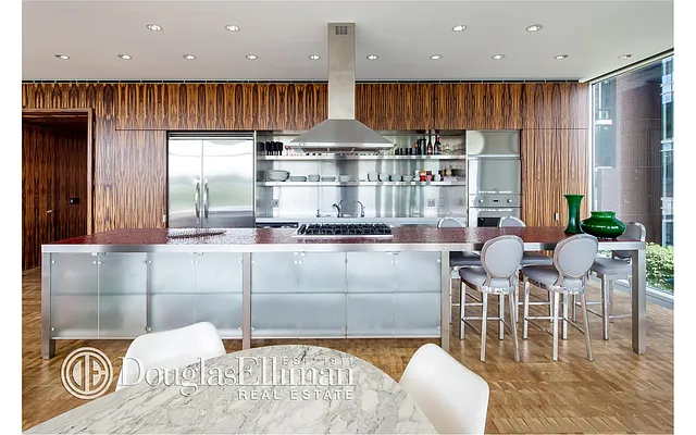 176 Perry Street #3 in West Village, Manhattan | StreetEasy