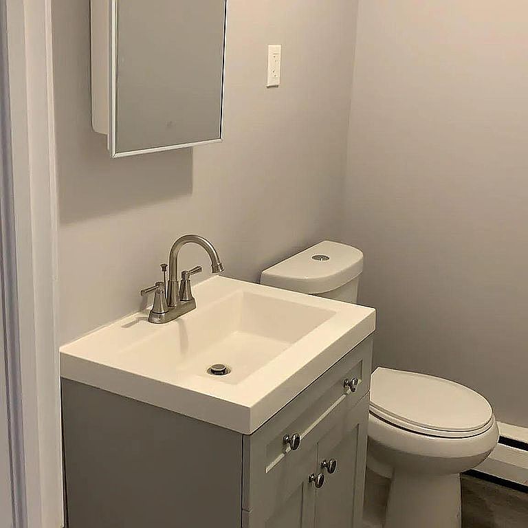 33 Elliott St, Hartford, CT 06114 | Zillow