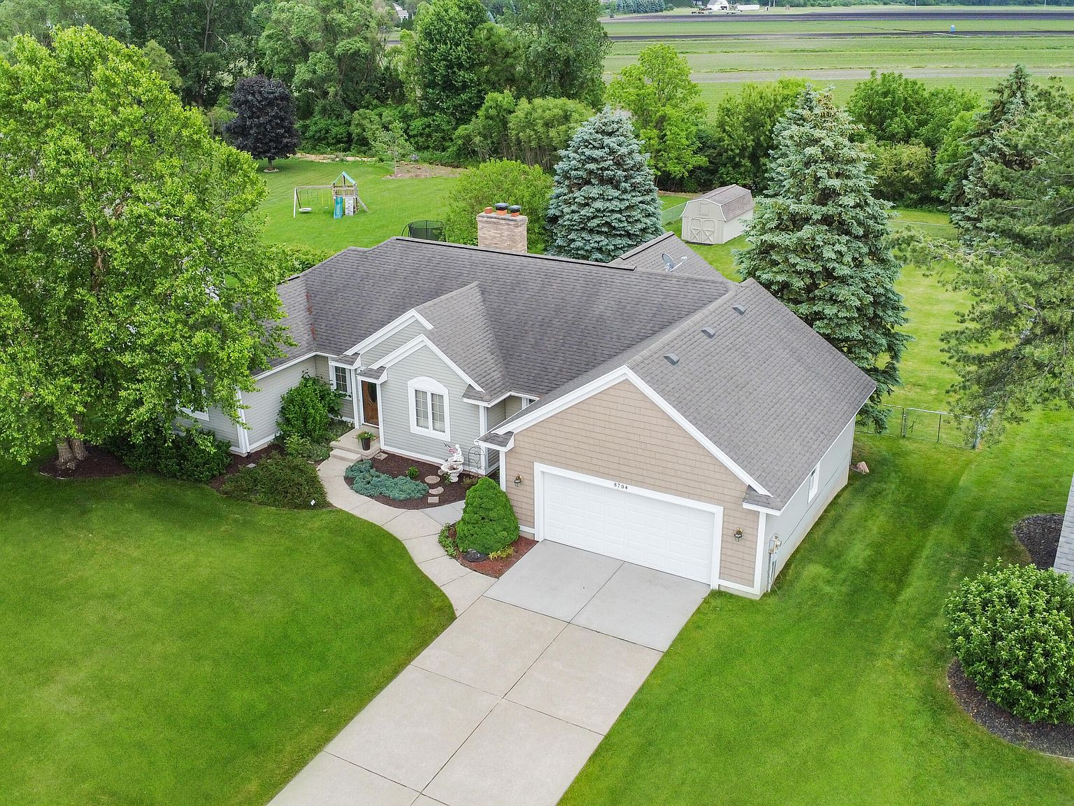8704 Cedar Lake Dr, Jenison, MI 49428 | Zillow