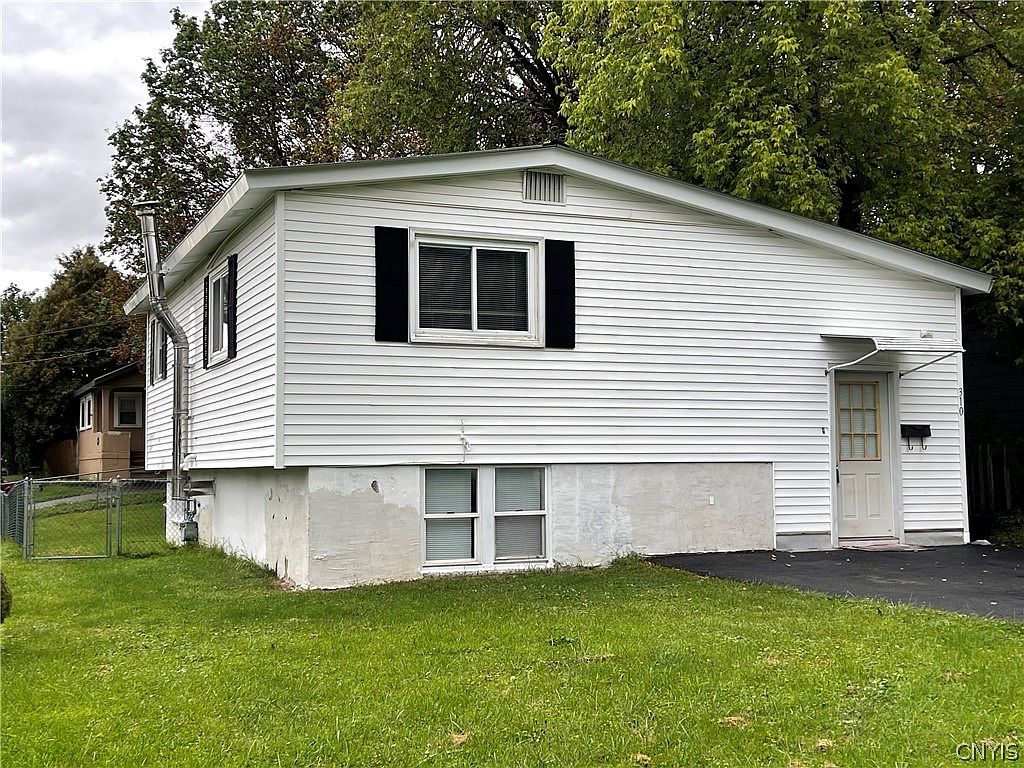 310 Nelson Ave, East Syracuse, NY 13057 | Zillow