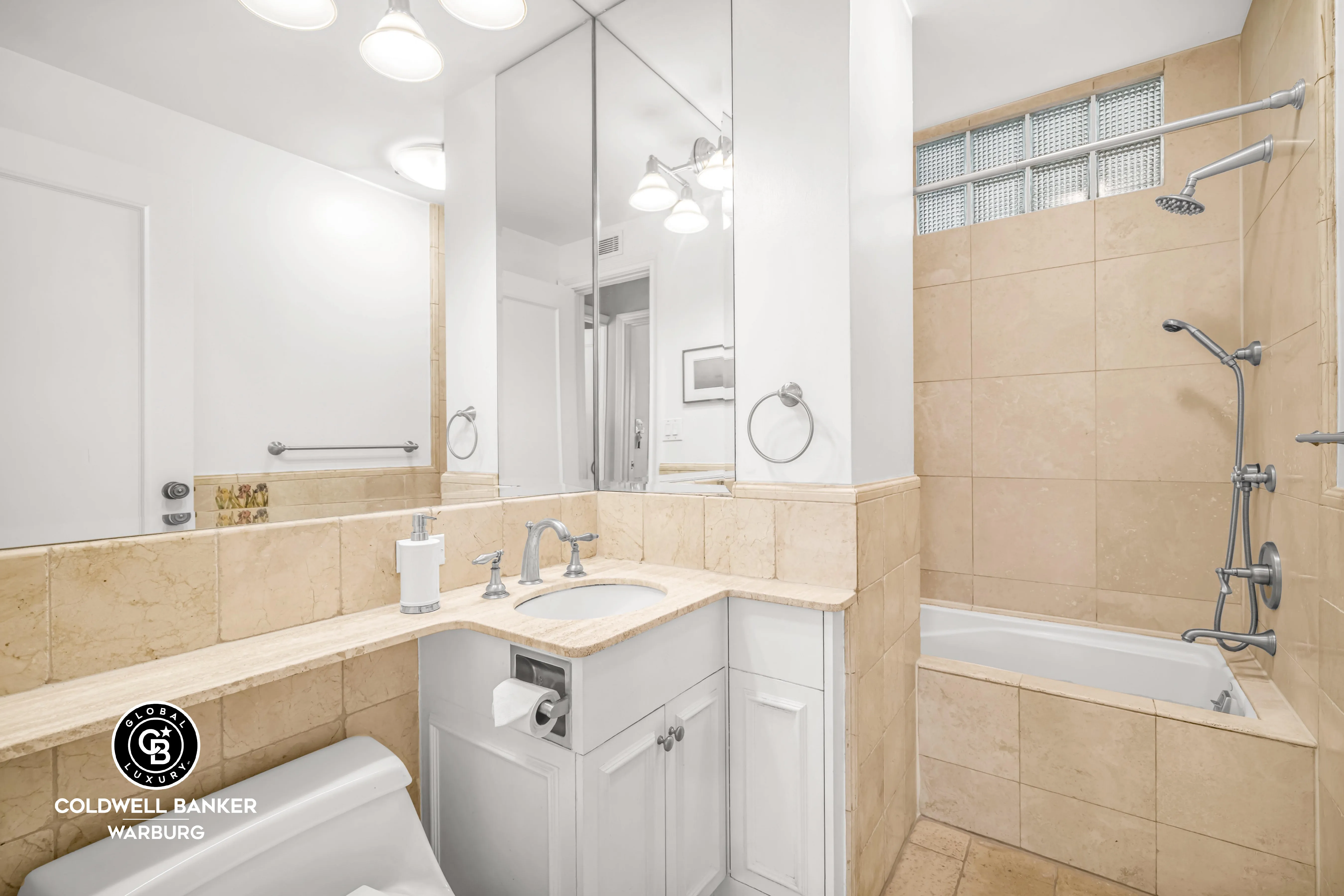 221 West 82nd Street #14D in Upper West Side, Manhattan | StreetEasy