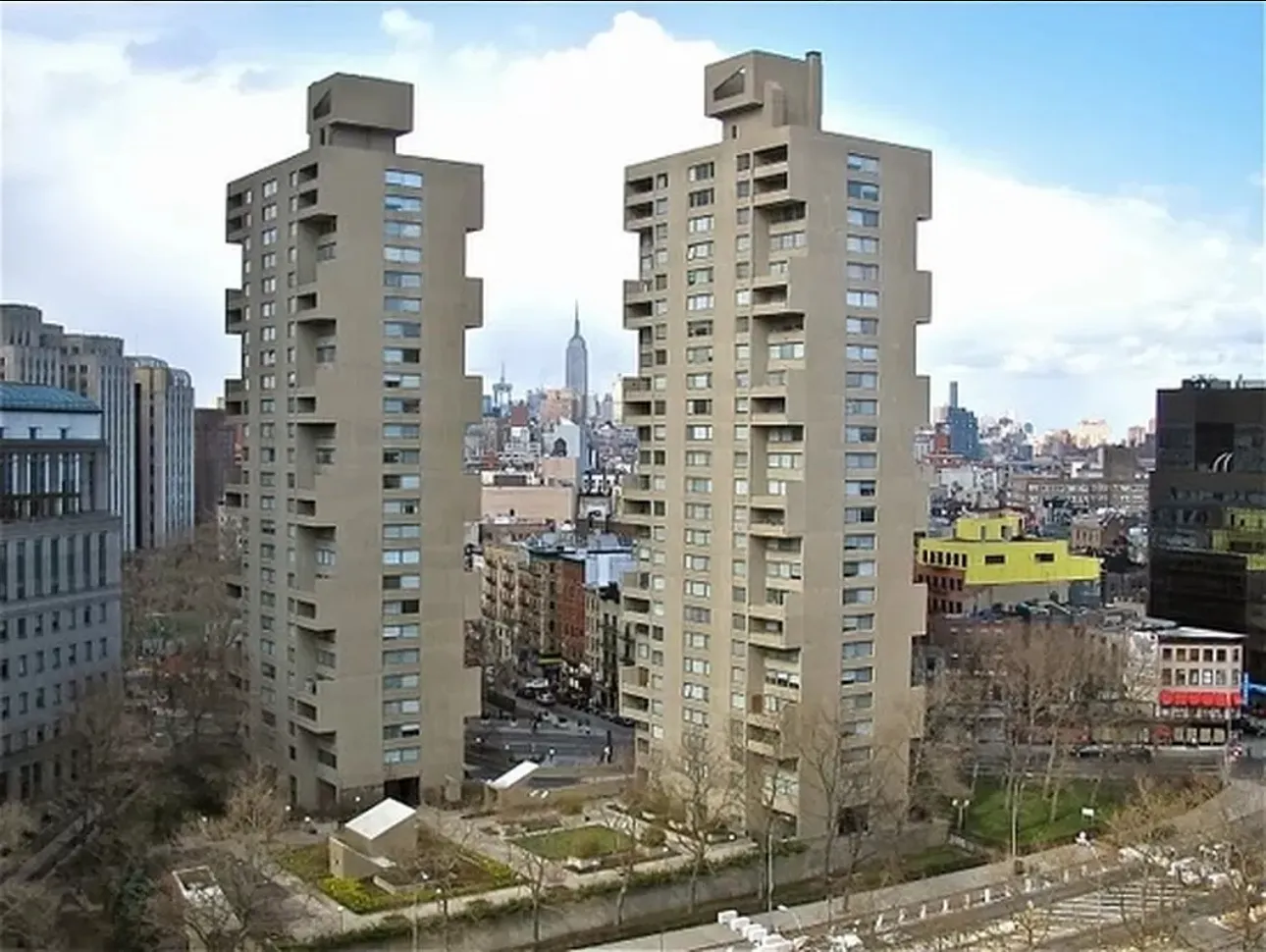 170 Park Row #12C in Civic Center, Manhattan | StreetEasy