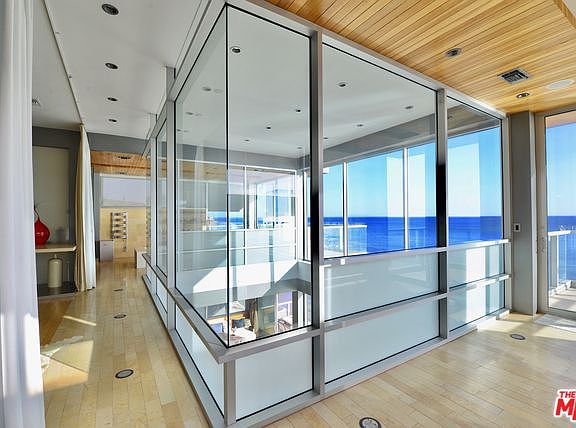 24826 Malibu Rd, Malibu, CA 90265 | Zillow