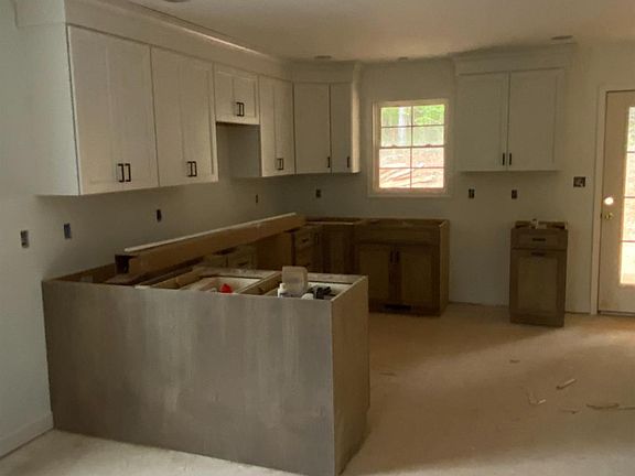 142 Shannon Dr, Madison Heights, VA 24572 | Zillow